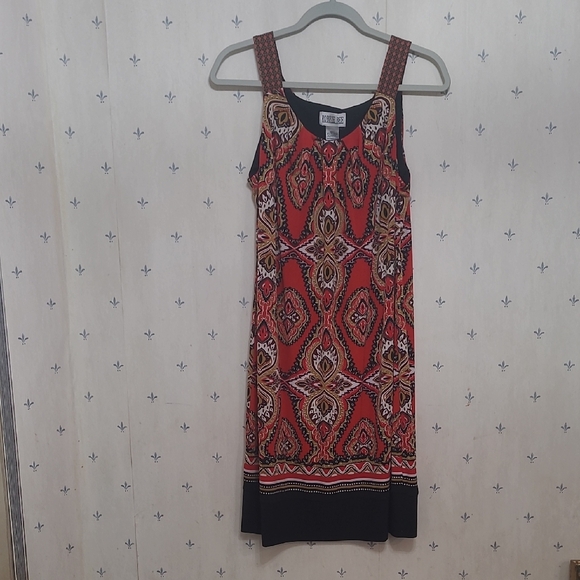 Robbie Bee | Dresses | Robbie Bee Red And Black Patterned Midi Dress ...